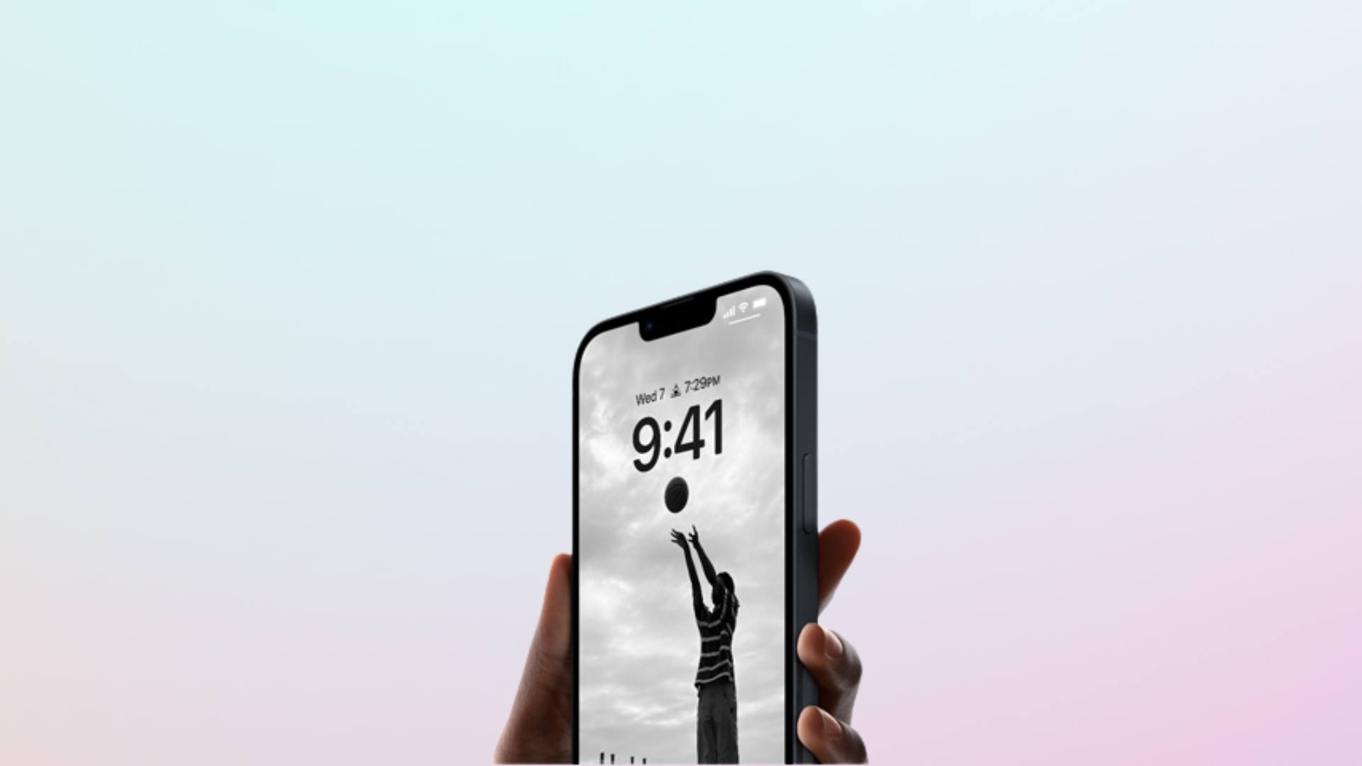 iPhone 14 Plus Colors: Which One Should You Buy?